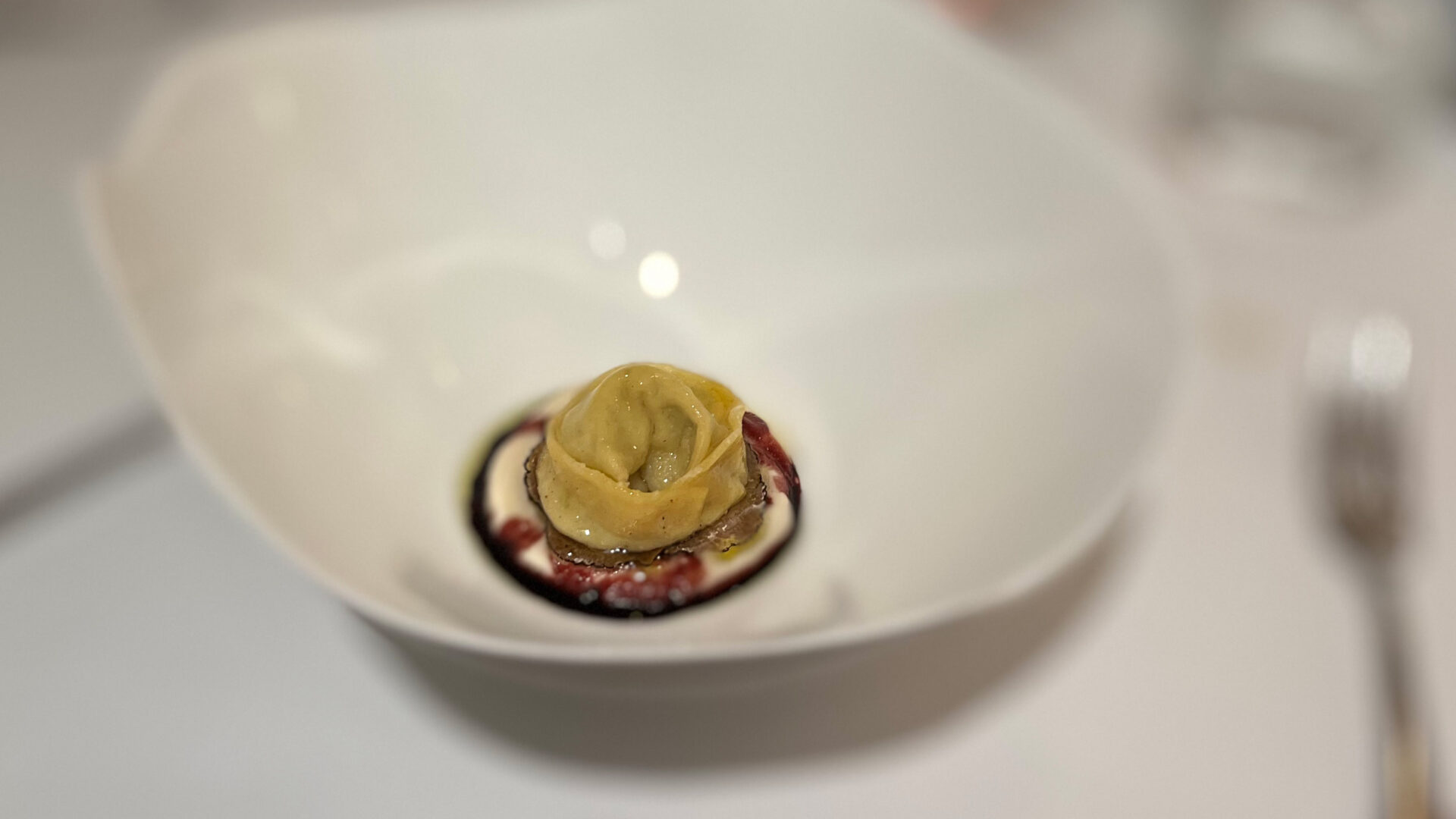 Henne Kirkeby Kro (Anmeldelse) - 2 stjerner i Michelin guiden