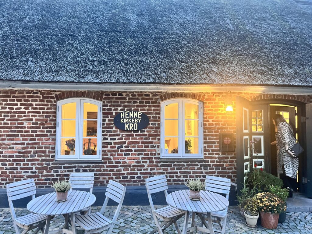 Henne Kirkeby Kro (Anmeldelse) - 2 stjerner i Michelin guiden