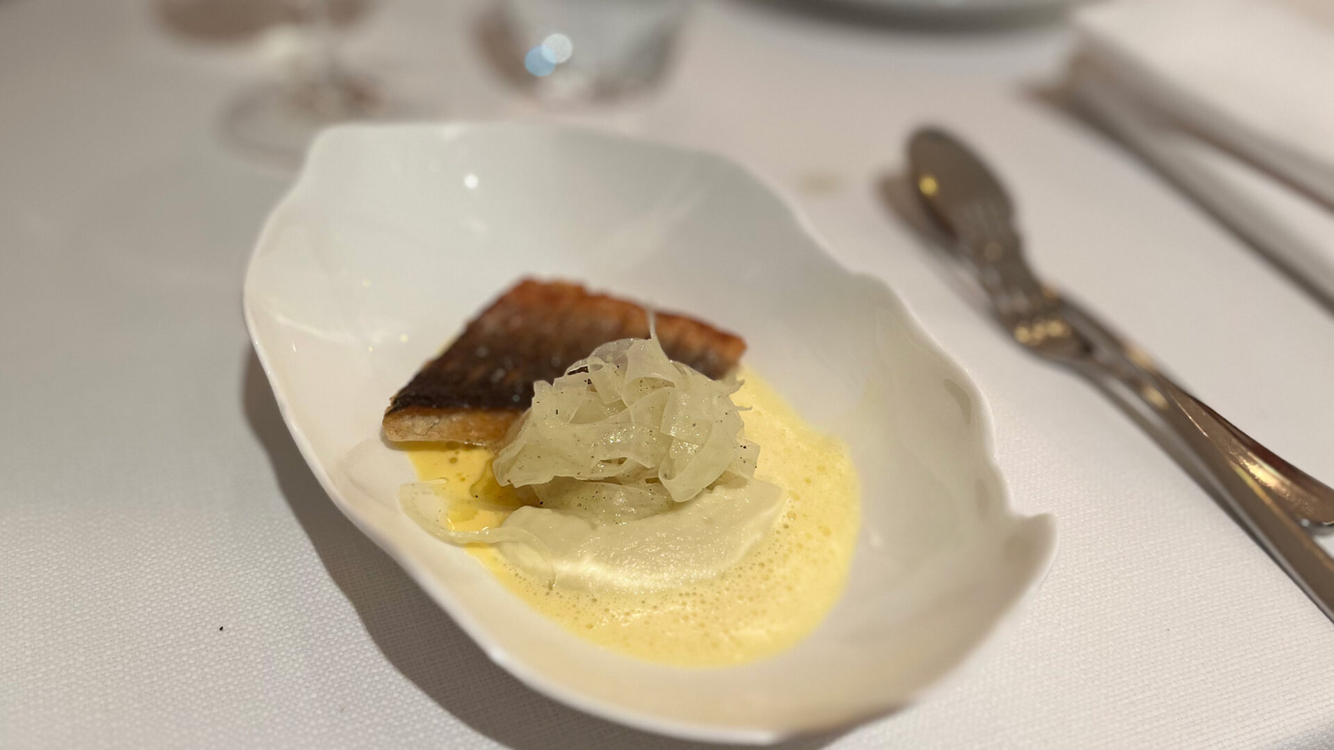 Henne Kirkeby Kro (Anmeldelse) - 2 stjerner i Michelin guiden